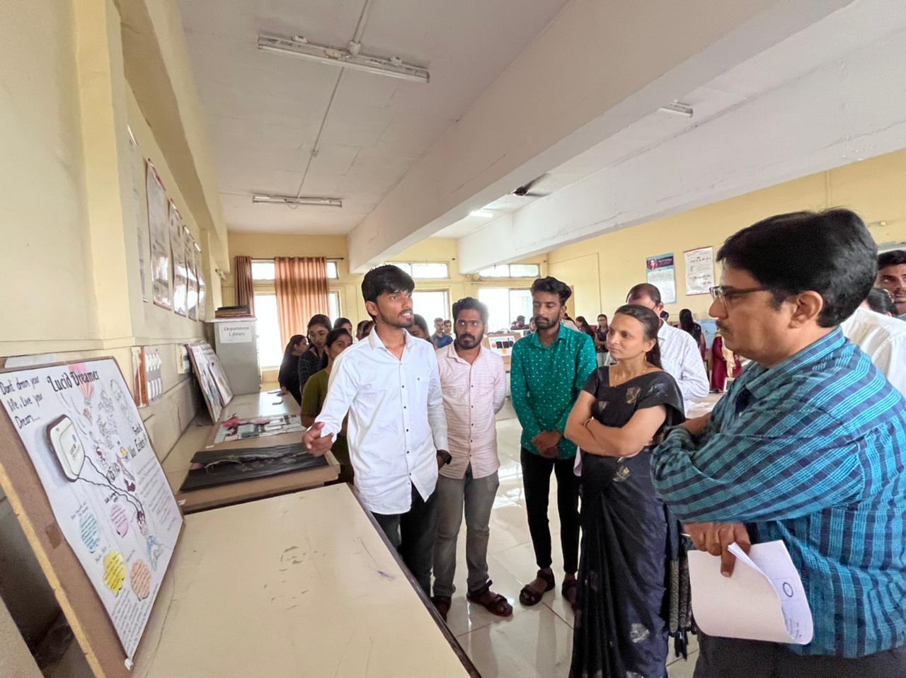 Gallery, Department of Electroniocs and Telecommunication Engineering ...